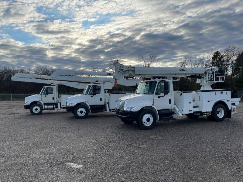 SS UTILITY GROUP - Powerline Trucks & Equipment l Utility Repairs